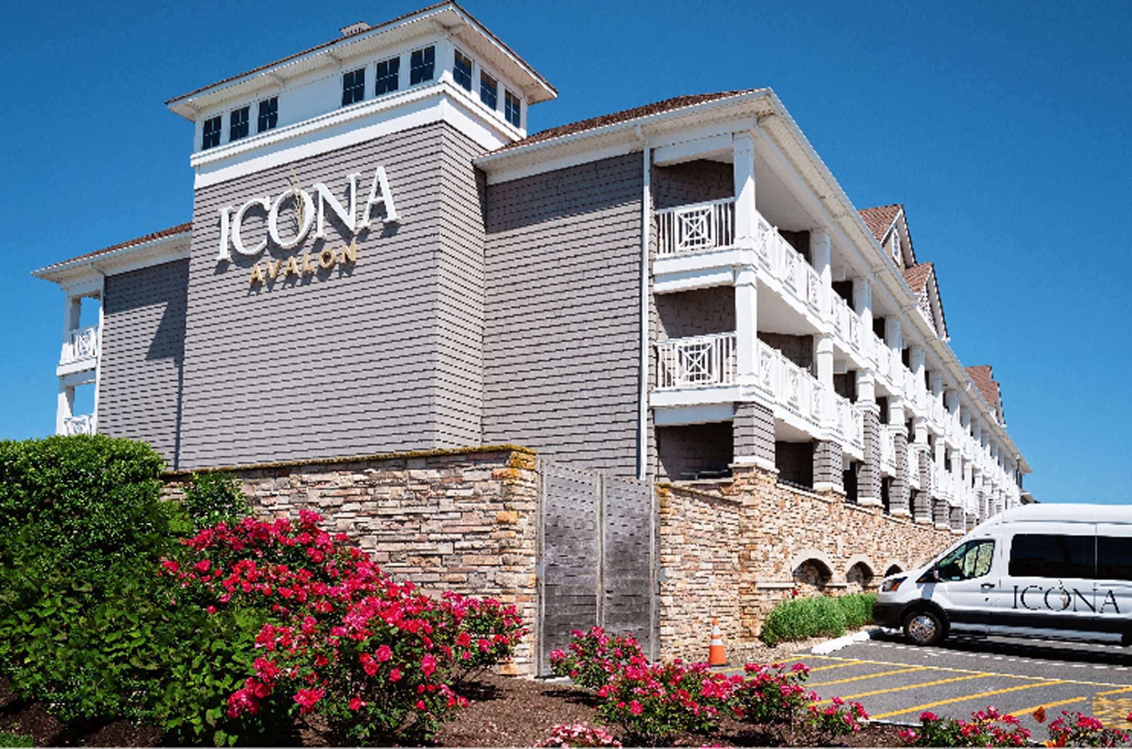 ICONA Resort Gift Cards | Hotel & Restaurant
